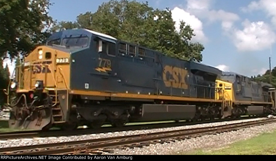 CSX 779 & CSX 502